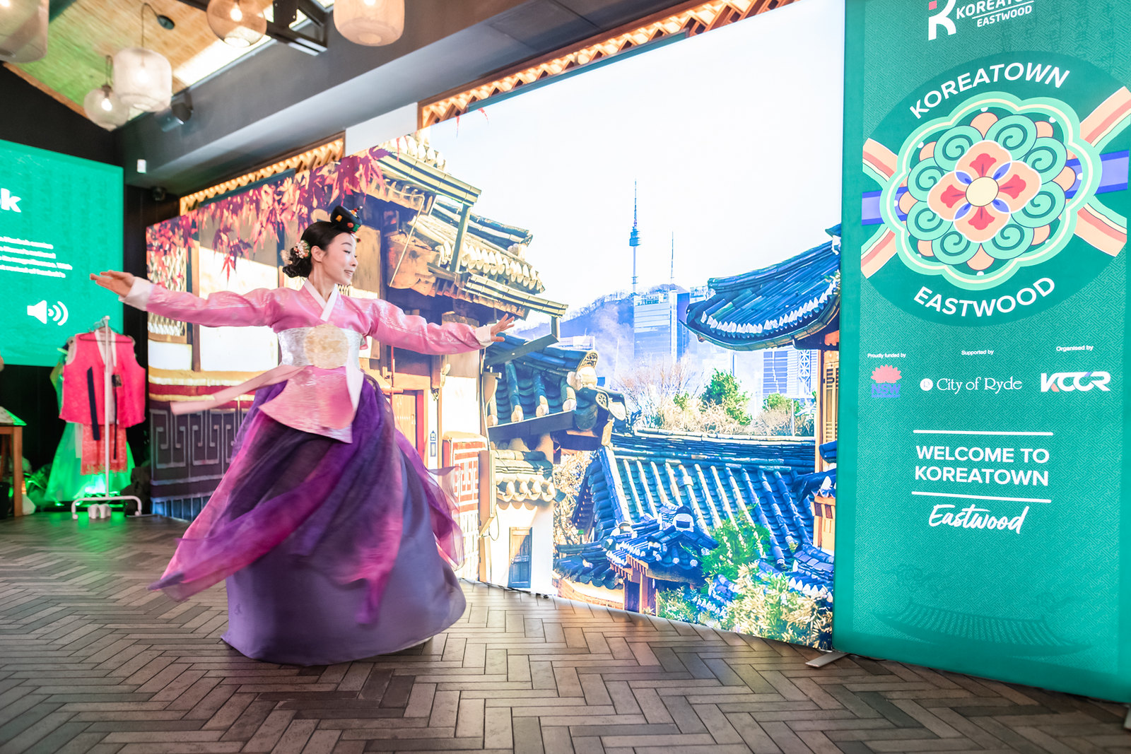 Neon Marketplace | Eastwood Koreatown