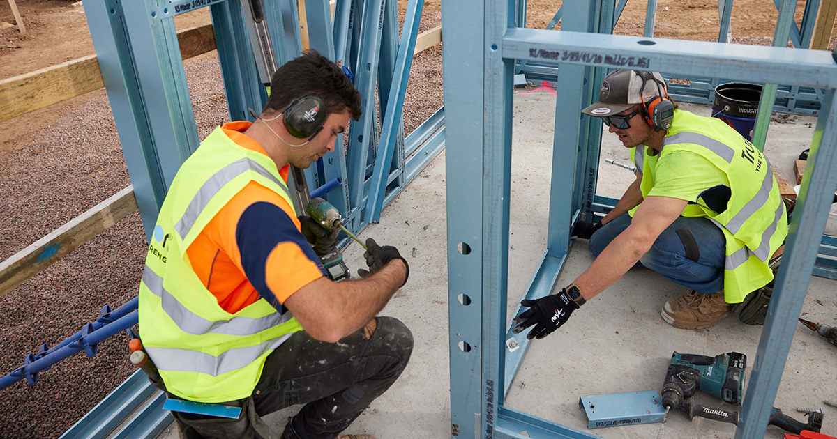 Installation guides | TRUECORE® steel frames